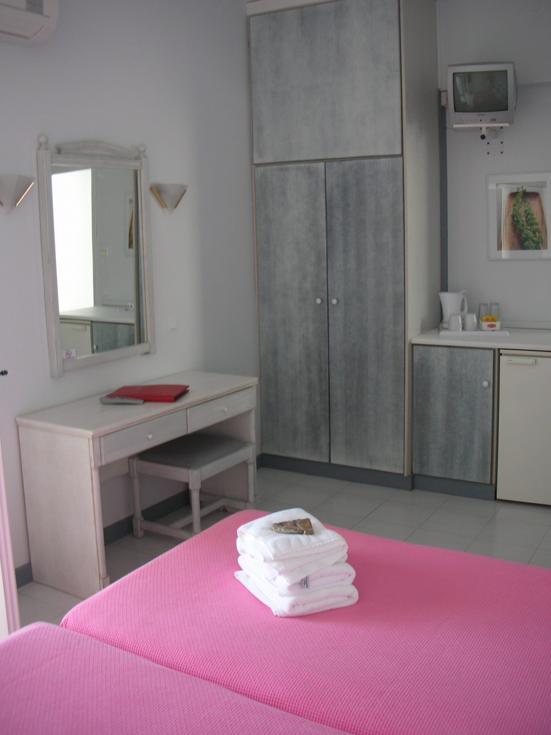 Rooms to accommodate everyone | El Sol Hotel